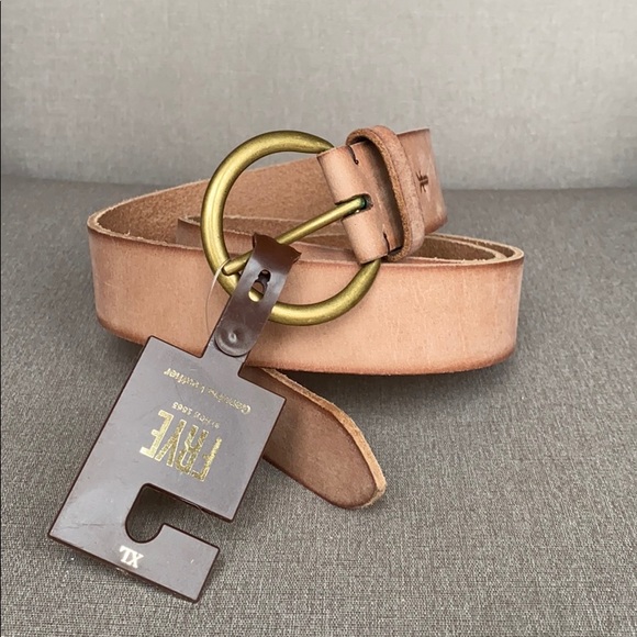 Frye | Accessories | Frye Round Buckle Flat Leather Belt Tan | Poshmark
